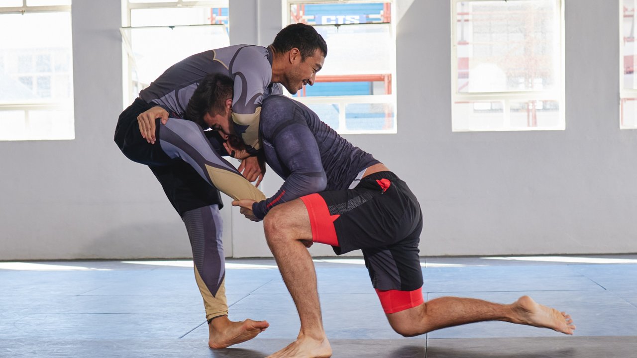 Jiu Jitsu là gì? Tất tần tật về môn võ mạnh nhất thế giới | AIA Vietnam